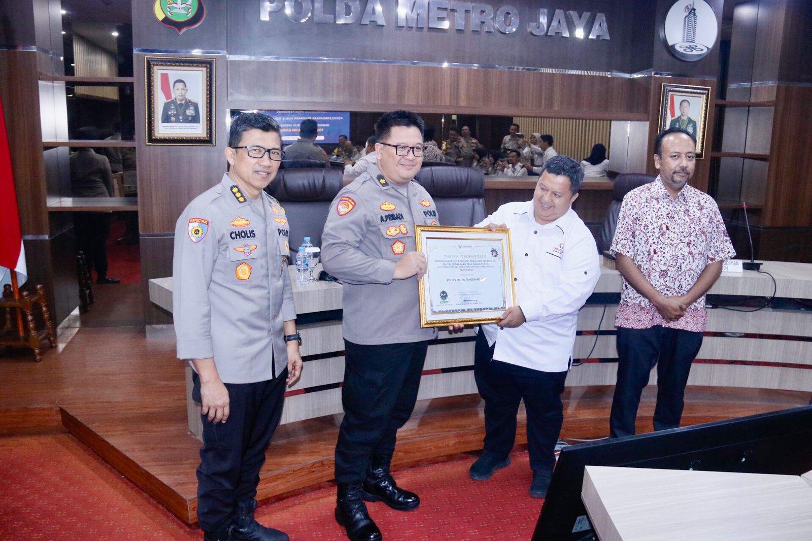 Polres Metro Tangerang Kota Raih Penghargaan Penyelenggara Pelayanan ...